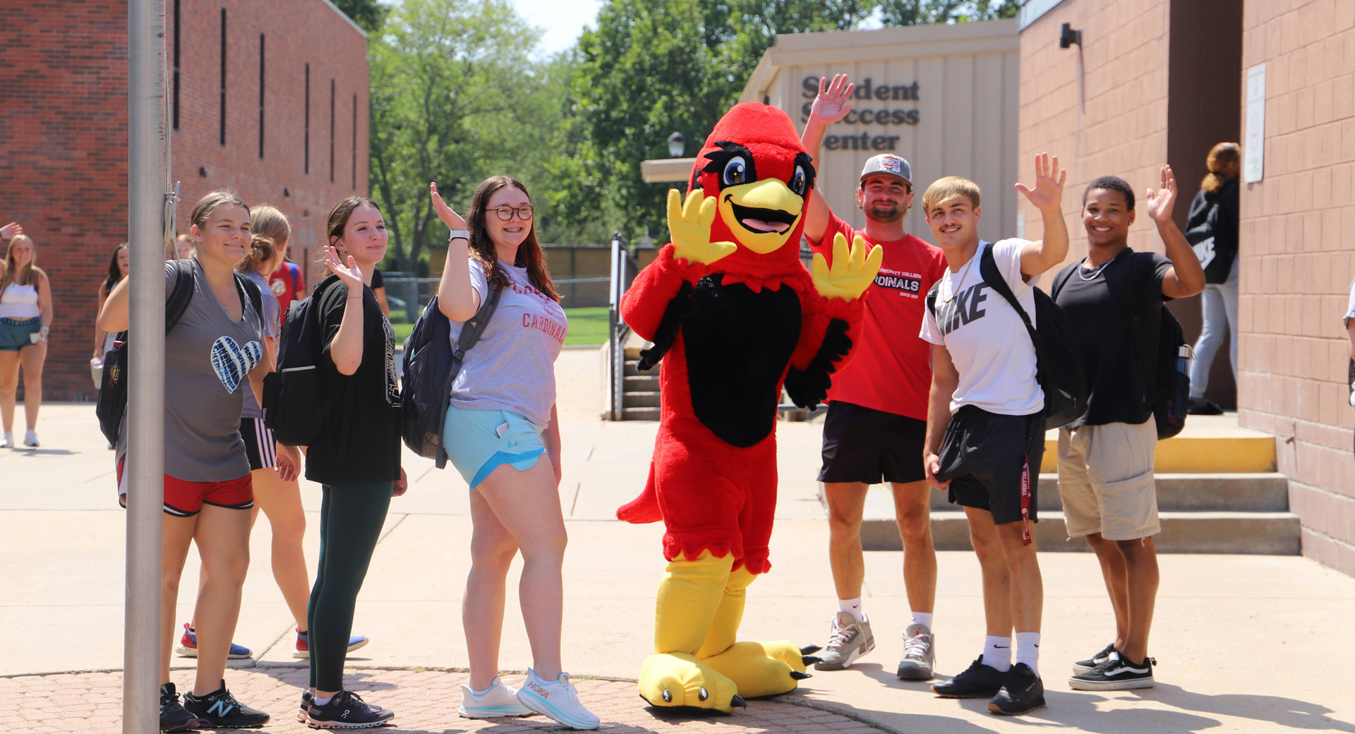 Cardinal Mascot | Labette Community College Athletics | Home of the ...